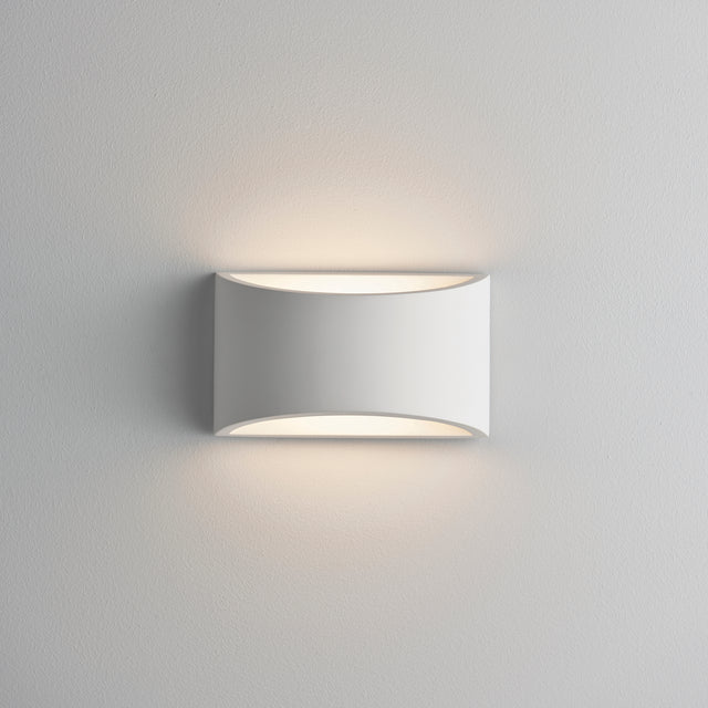 Toko 1lt 200mm wall 3W warm white – Luminaire Lighting